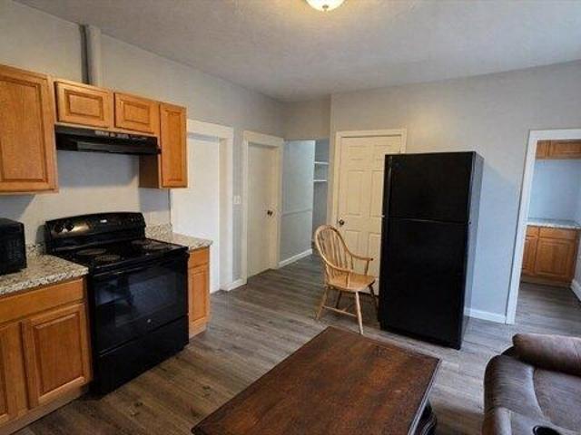 house with 7 bedroom, Worcester MA ES104832970