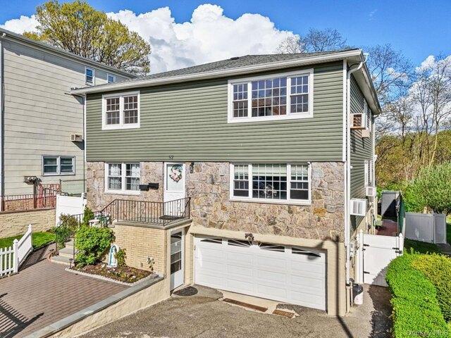 house with 7 bedroom, Yonkers NY DLS101780204