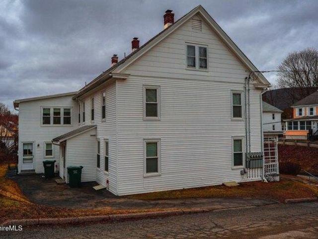 house with 7 bedroom, Adams MA DS101746894