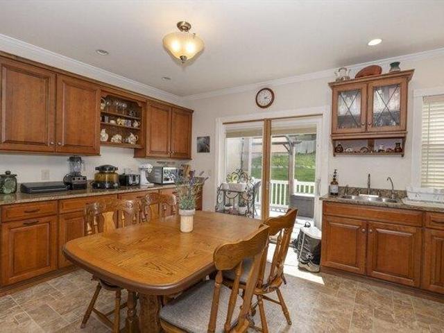 house with 7 bedroom, Amesbury MA ES103101997