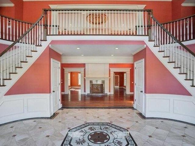 house with 7 bedroom, Andover MA ES104567472