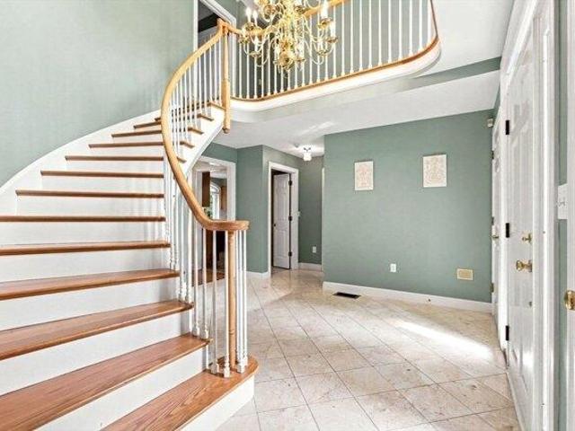 house with 7 bedroom, Andover MA ES103967515