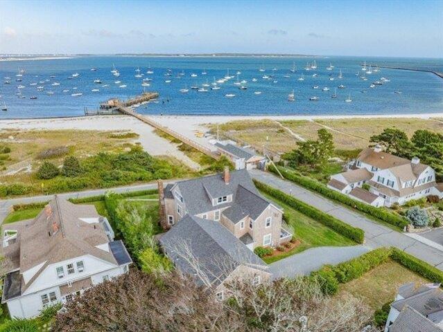 house with 7 bedroom, Barnstable MA ES104075133