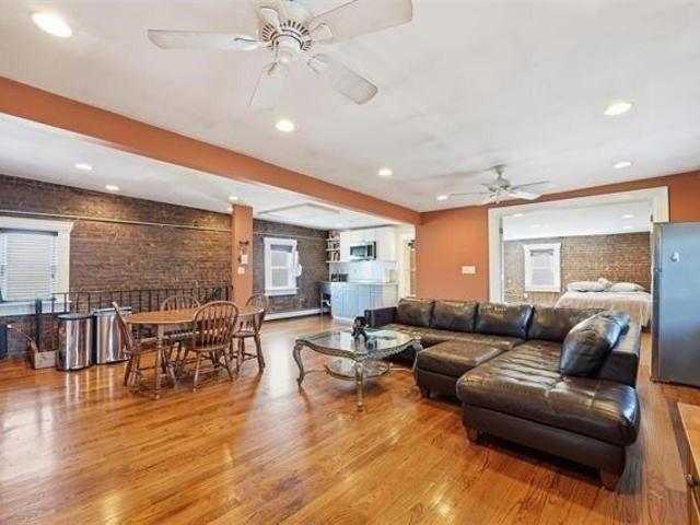 house with 7 bedroom, Bayonne NJ ES104235044