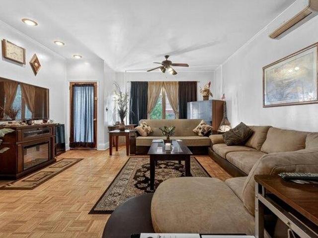 house with 7 bedroom, Bayonne NJ ES104262349