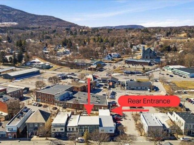 house with 7 bedroom, Bennington VT DLS102479670
