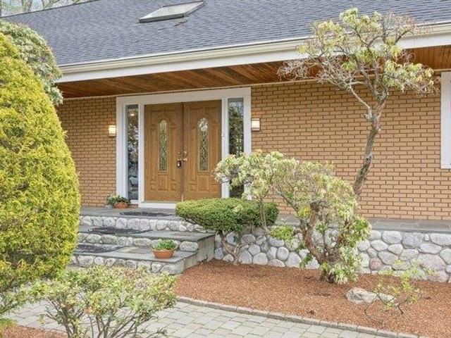 house with 7 bedroom, Belmont MA ES104115770