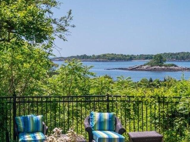 house with 7 bedroom, Beverly MA ES103852445