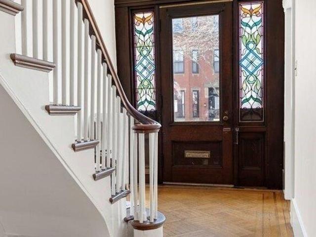 house with 7 bedroom, Boston MA DLS101898618