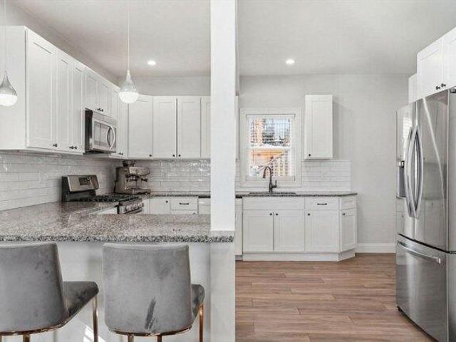 house with 7 bedroom, Boston MA DLS102373167