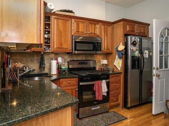 house with 7 bedroom, Boston MA DLS102584761