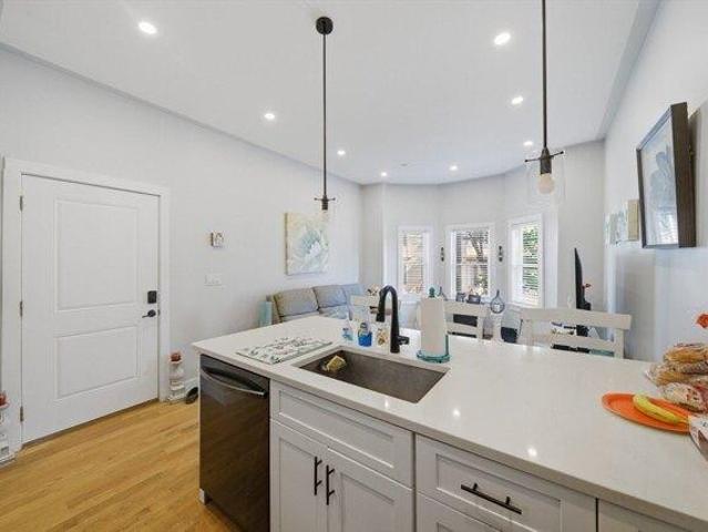 house with 7 bedroom, Boston MA DS103248157