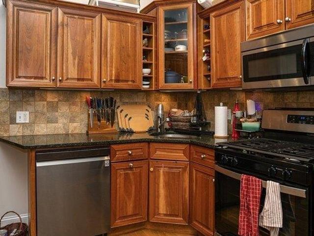 house with 7 bedroom, Boston MA ES103037018