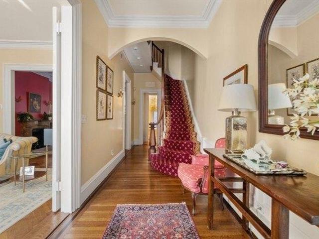 house with 7 bedroom, Boston MA ES103038031