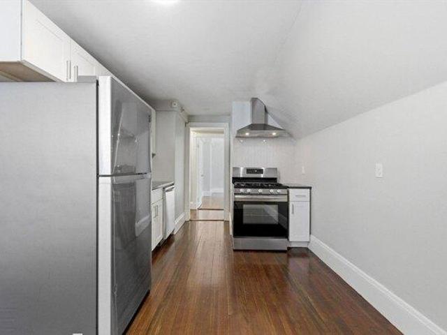 house with 7 bedroom, Boston MA ES105061625