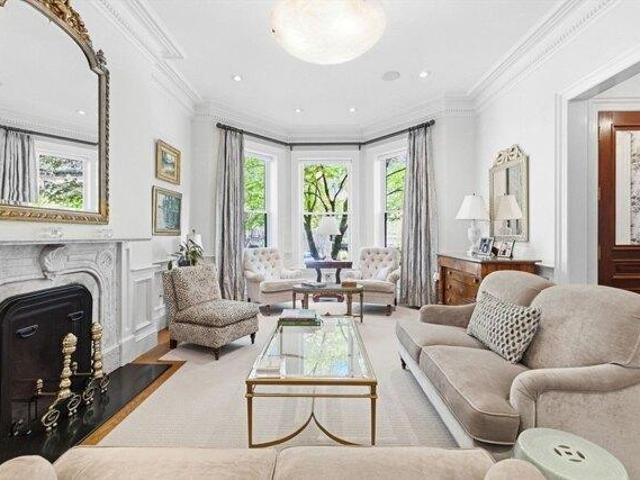 house with 7 bedroom, Boston MA ES105081919