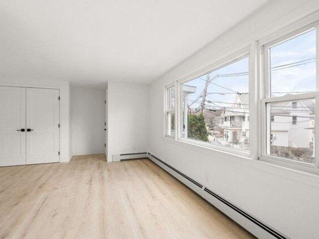 house with 7 bedroom, Boston MA ES105094978