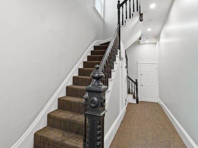 house with 7 bedroom, Boston MA ES105316096