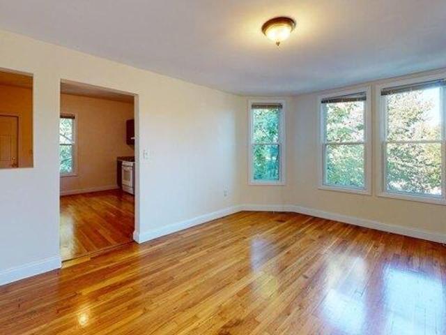 house with 7 bedroom, Boston MA ES105383606
