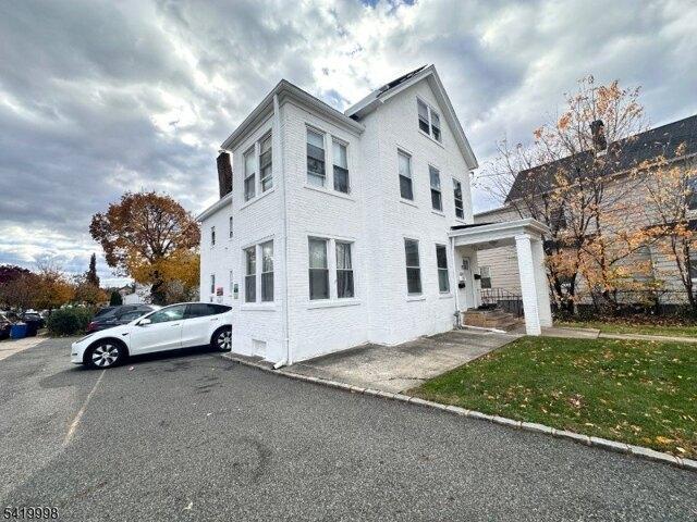 house with 7 bedroom, Bloomfield NJ DS102285438