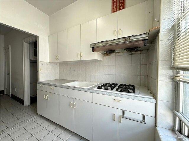 house with 7 bedroom, Brooklyn NY ES105204520