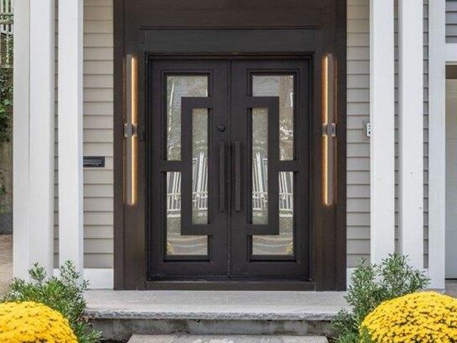 house with 7 bedroom, Brookline MA DLS102860725