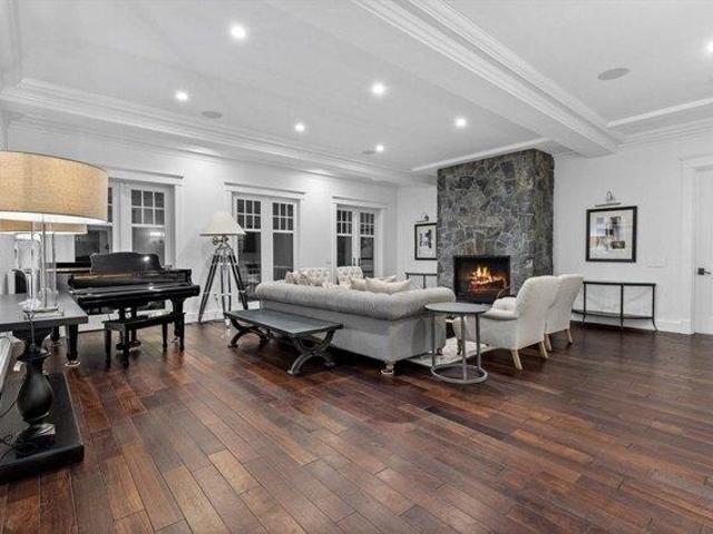 house with 7 bedroom, Brookline MA ES105060283