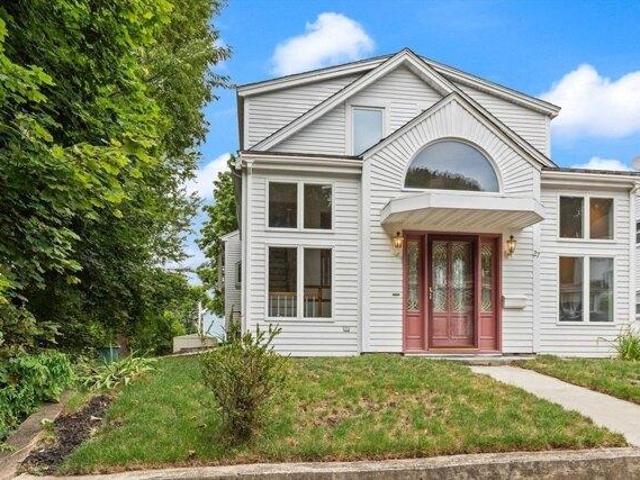 house with 7 bedroom, Braintree MA ES105206186