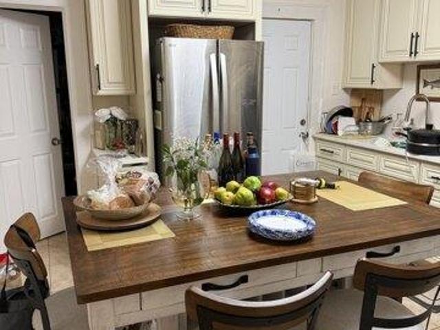 house with 7 bedroom, Bridgeport CT DLS102214596