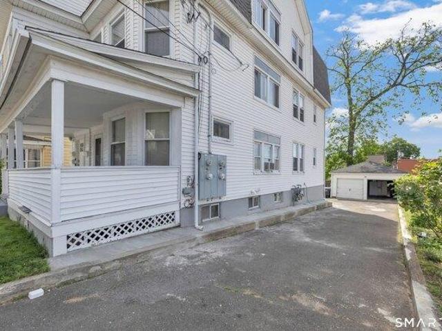 house with 7 bedroom, Bridgeport CT ES103124868