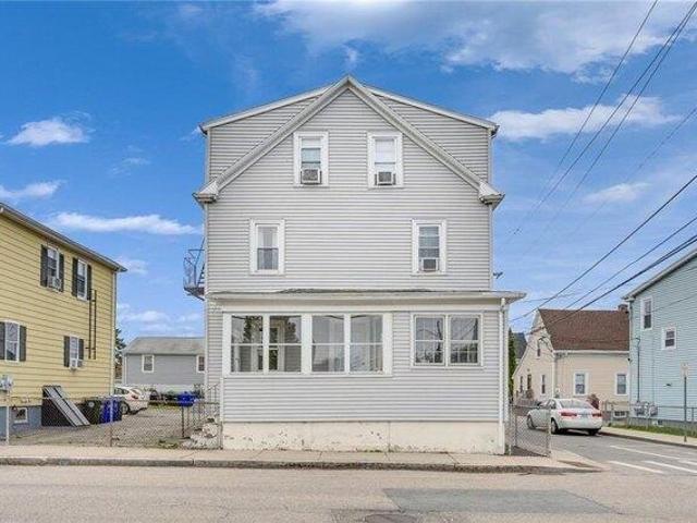 house with 7 bedroom, Bristol RI DS102343601