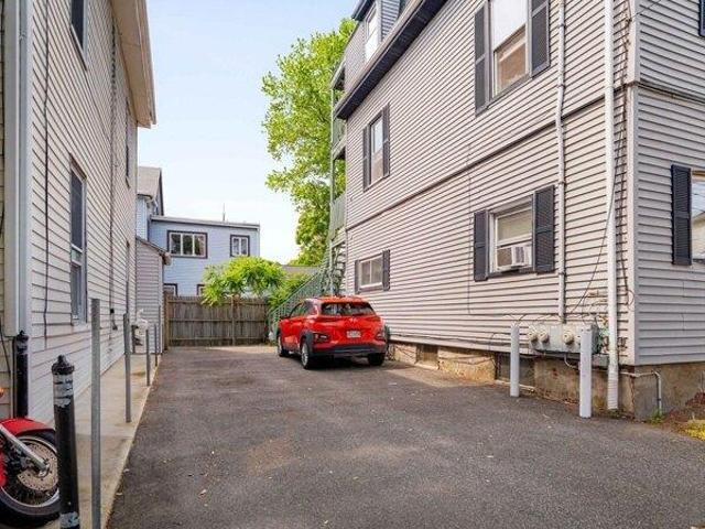 house with 7 bedroom, Chelsea MA ES103496028