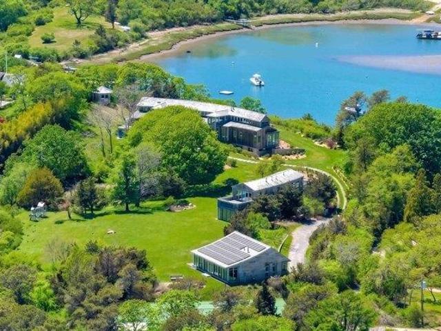 house with 7 bedroom, Chilmark MA ES102828013