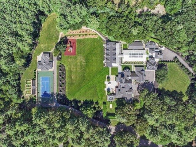 house with 7 bedroom, Concord MA ES104008085