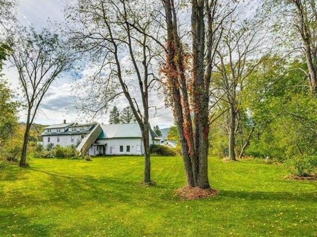 house with 7 bedroom, Colebrook NH ES105079565