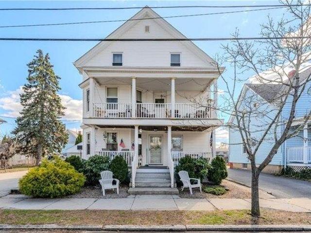 house with 7 bedroom, Cranston RI DLS101934418