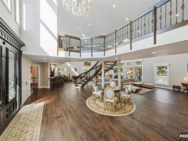 house with 7 bedroom, Cresskill NJ ES104445842