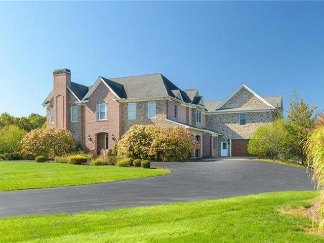 house with 7 bedroom, Cumberland RI DLS102026272