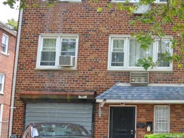 house with 7 bedroom, Cypress Hills NY DLS72692046