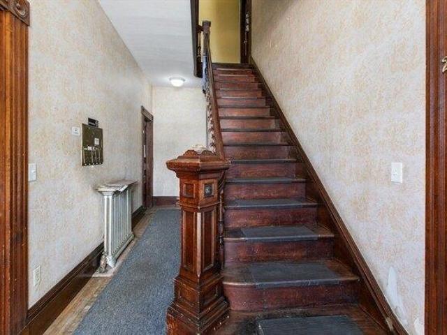 house with 7 bedroom, Danvers MA ES104649899
