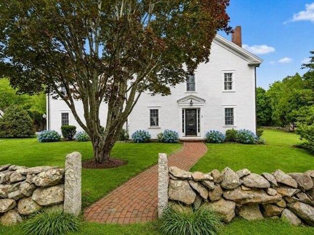 house with 7 bedroom, Dartmouth MA DS104044657