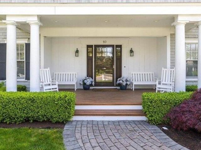 house with 7 bedroom, Dennis MA DS102119139