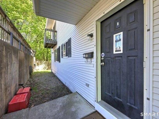 house with 7 bedroom, Derby CT ES103929300