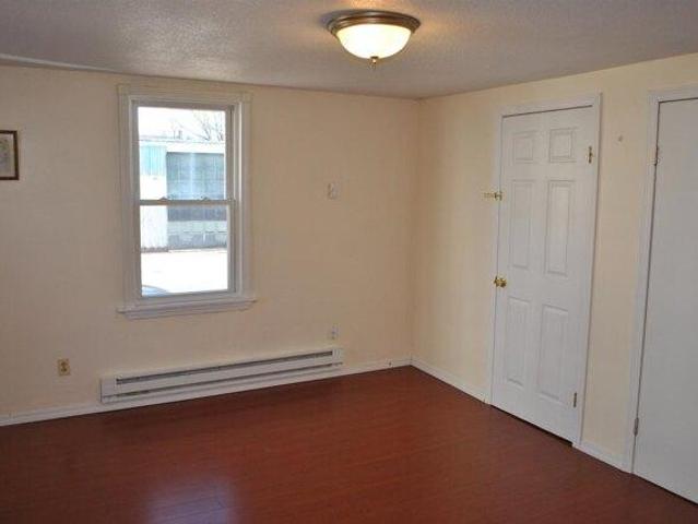 house with 7 bedroom, Dover NH ES103033545
