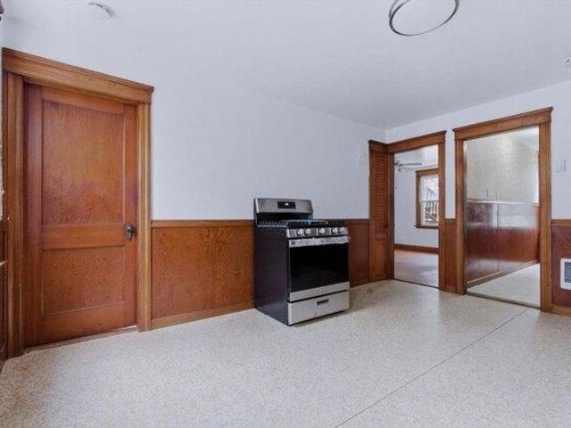 house with 7 bedroom, Dudley MA DS102254334