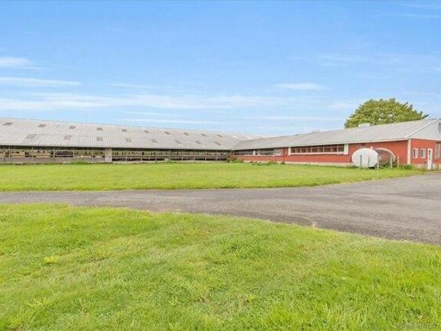 house with 7 bedroom, Durham CT ES103437215