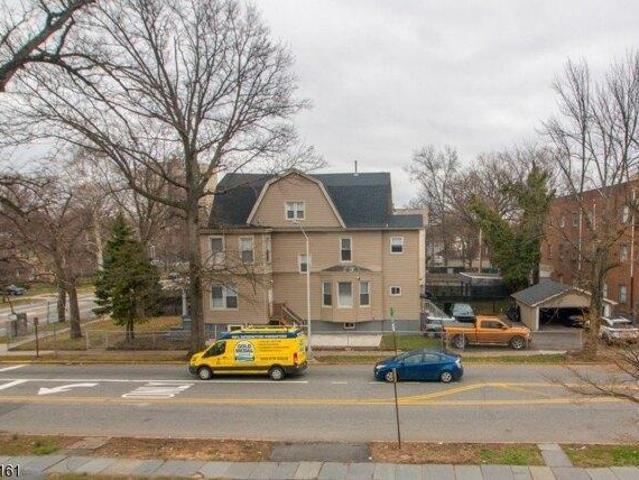 house with 7 bedroom, East Orange NJ DLS102064191