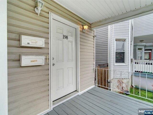 house with 7 bedroom, East Orange NJ ES104850757
