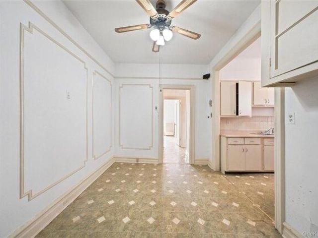 house with 7 bedroom, East Elmhurst NY ES105204346