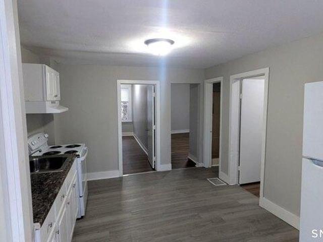 house with 7 bedroom, East Haven CT ES104444008